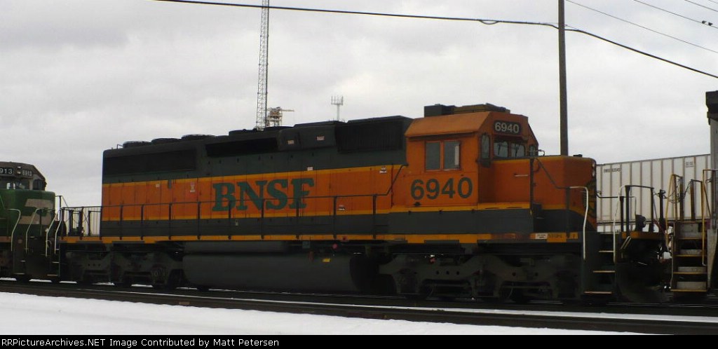 BNSF 6940